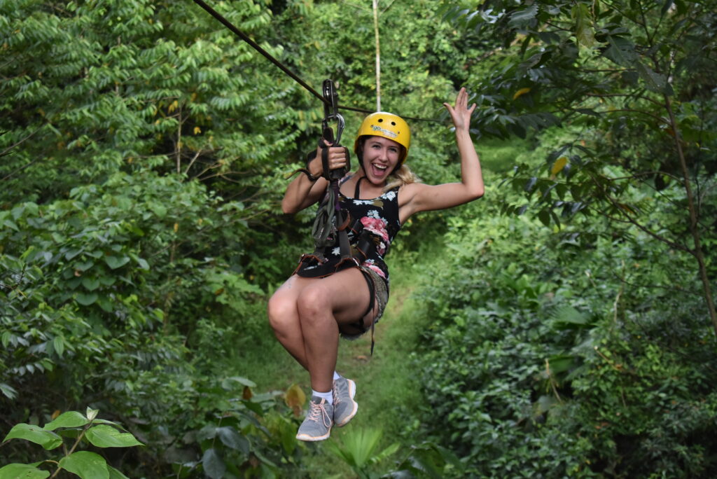 Canopy Tour & Rappel Arenal - Go Adventure Park 1846